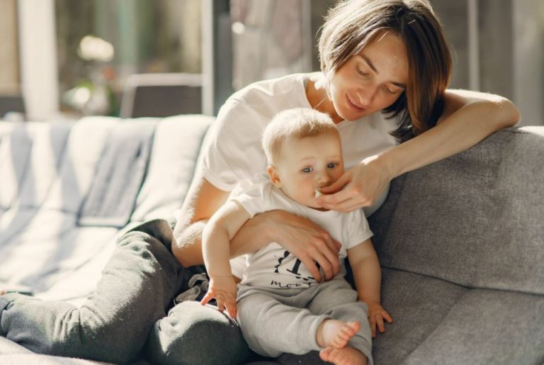 Sintomas ng Impeksyon sa Pusod - Gamot Sa Bata