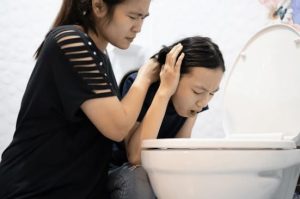 Pagsusuka ng bata ng walang lagnat, Ano dapat gawin - Gamot Sa Bata